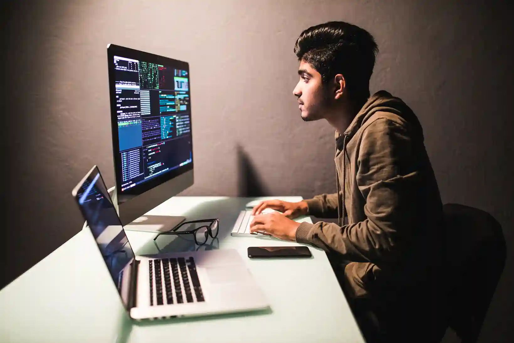 Tanggung Jawab Full Stack Developer dalam Pengembangan Aplik - Advan.id ... Tanggung Jawab Full Stack Developer dalam Pengembangan Aplik - Advan.id ...